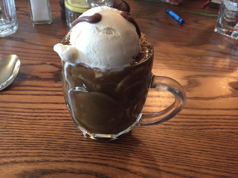 Pudding in a half-pint glass - We Want Plates